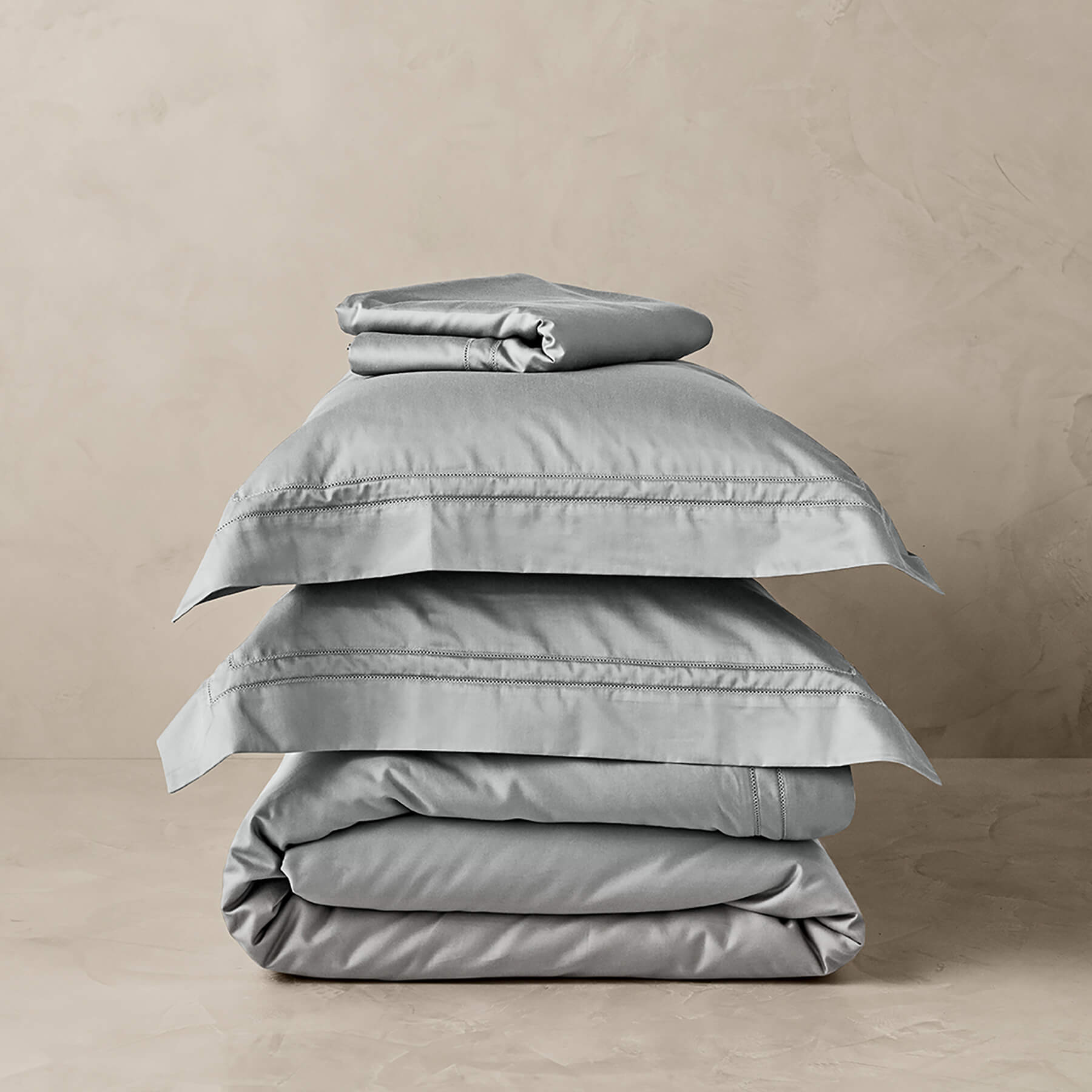 Egyptian Cotton Classic Hemstitch Starter Bed Bundle in Cloud by Kings ...