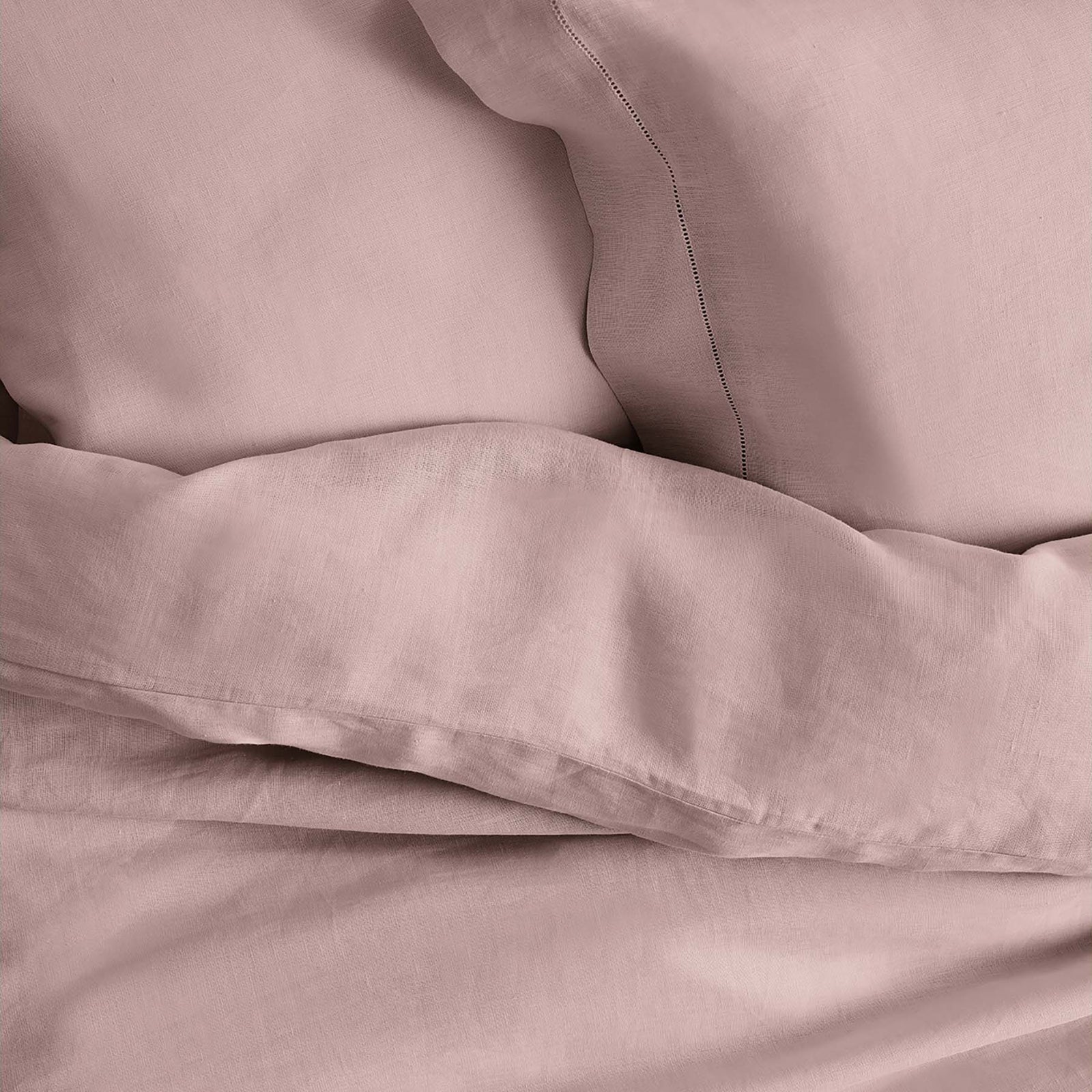 European Vintage Linen Starter Bed Bundle in Mauve by Kings & Queens Home
